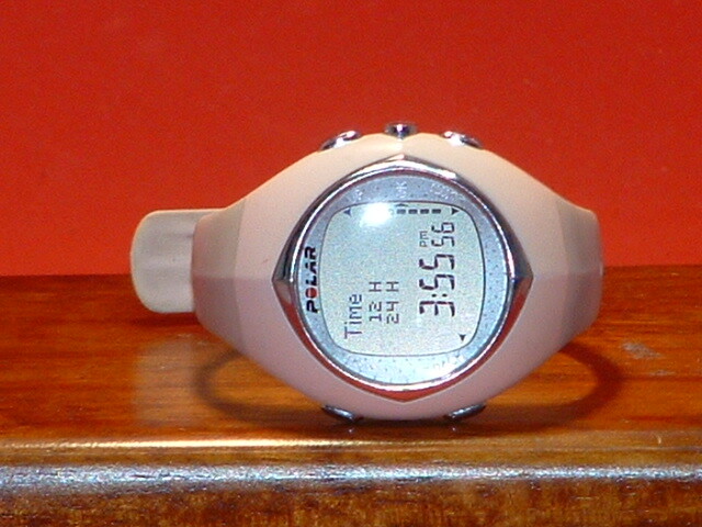 Pre-Owned Polar F6 Pink Heart Monitor Digital Sports Watch-(Watch Only ...