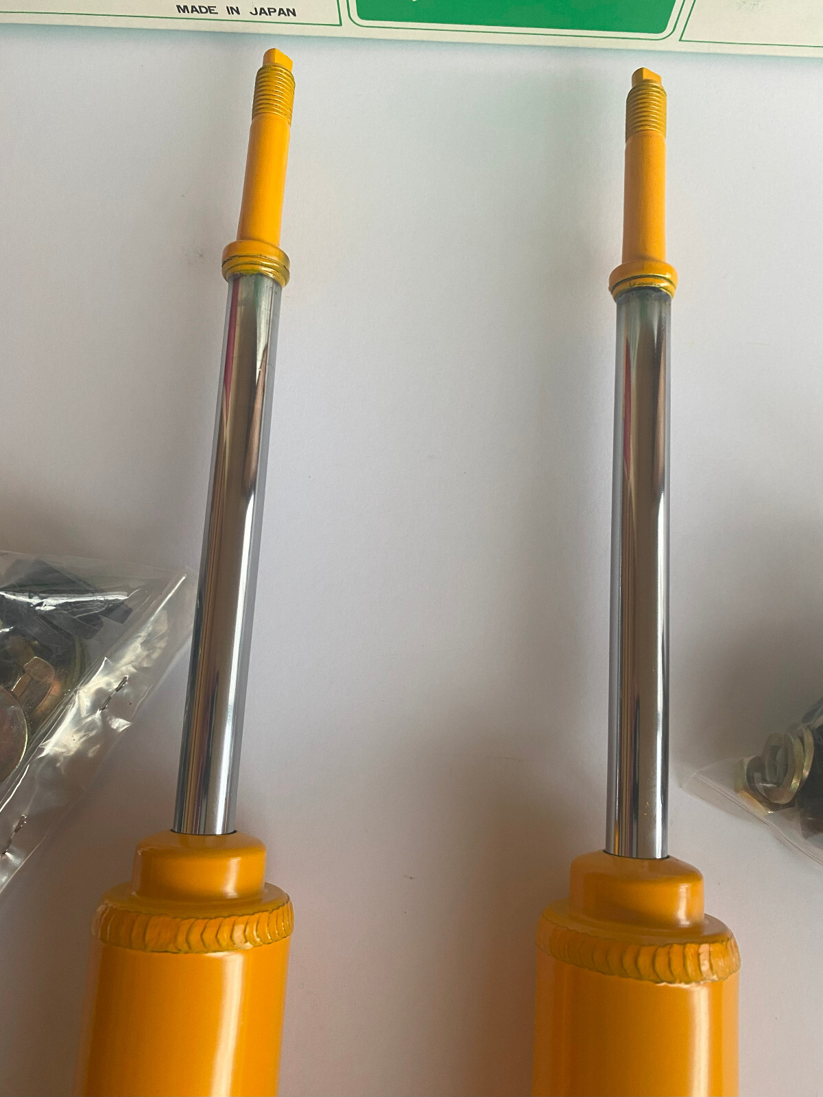 PAIR FRONT SHOCKS FOR FORD FALCON XK XL XM XP XT XW XY XB XC XD XF KYB ...