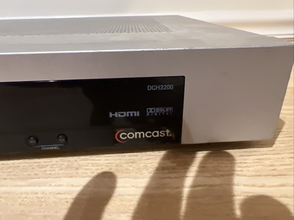 Motorola Comcast DCH3200 Digital CABLE BOX hdmi dolby digital | eBay