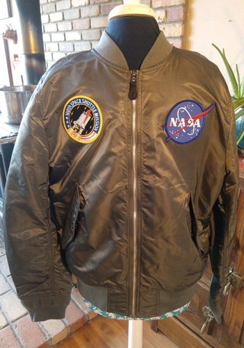 Alpha Industries MA-1 NASA Bomber Jacket XL 100th Space Shuttle Mission ...