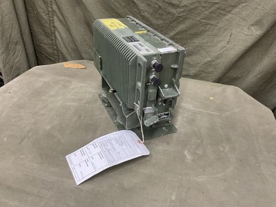 Military Radio SINCGARS am7238a RF Amp + Mt6353 Base Complete Working ...