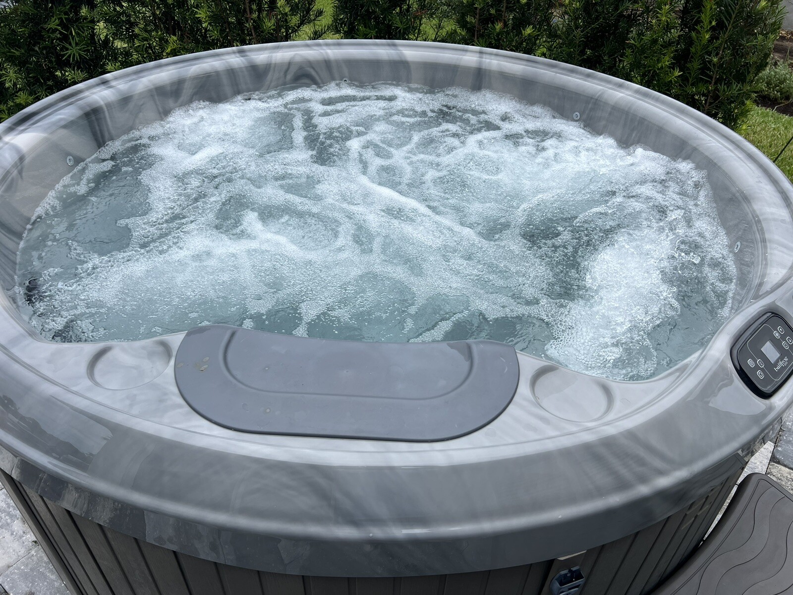 Premium BullFrog X6R Luxury 6 Person Top of the Line Jacuzzi Hot Tub ...