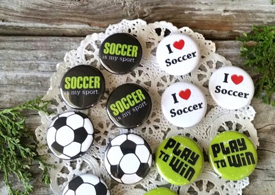 12 Soccer Pins * 1 1/4" PINBACK Buttons Party Favor for your Sport Team ...
