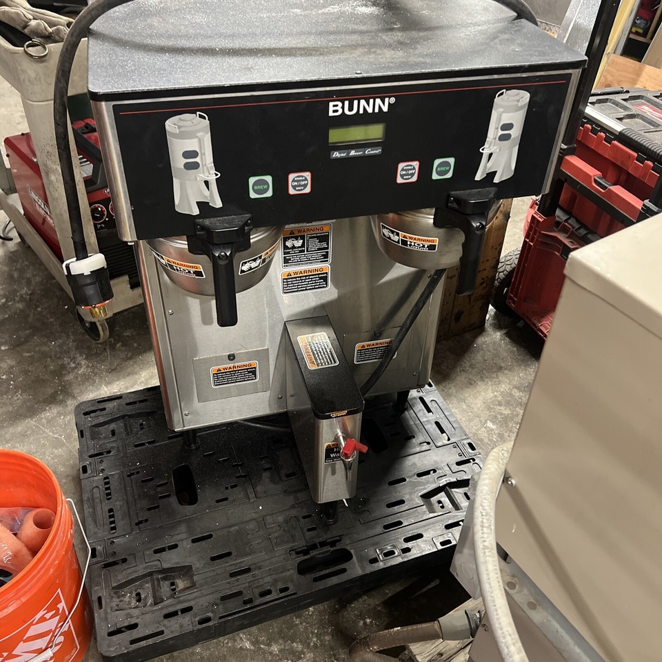 Bunn DUAL TF DBC BrewWISE® Dual Satellite Digital Coffee Brewer w ...