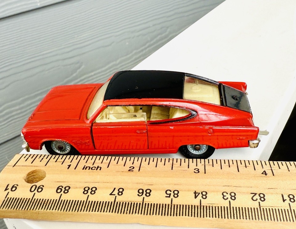 1965 Rambler Marlin Fastback Corgi Made in UK 263 Opening Doors 1/43 ...