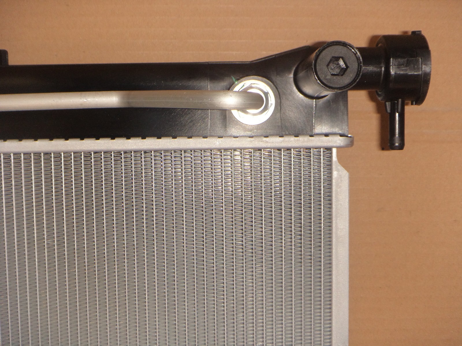 Radiator For Lexus RX330 Series 2 MCU38 3.3ltr V6 5/05-09 *mounts on ...