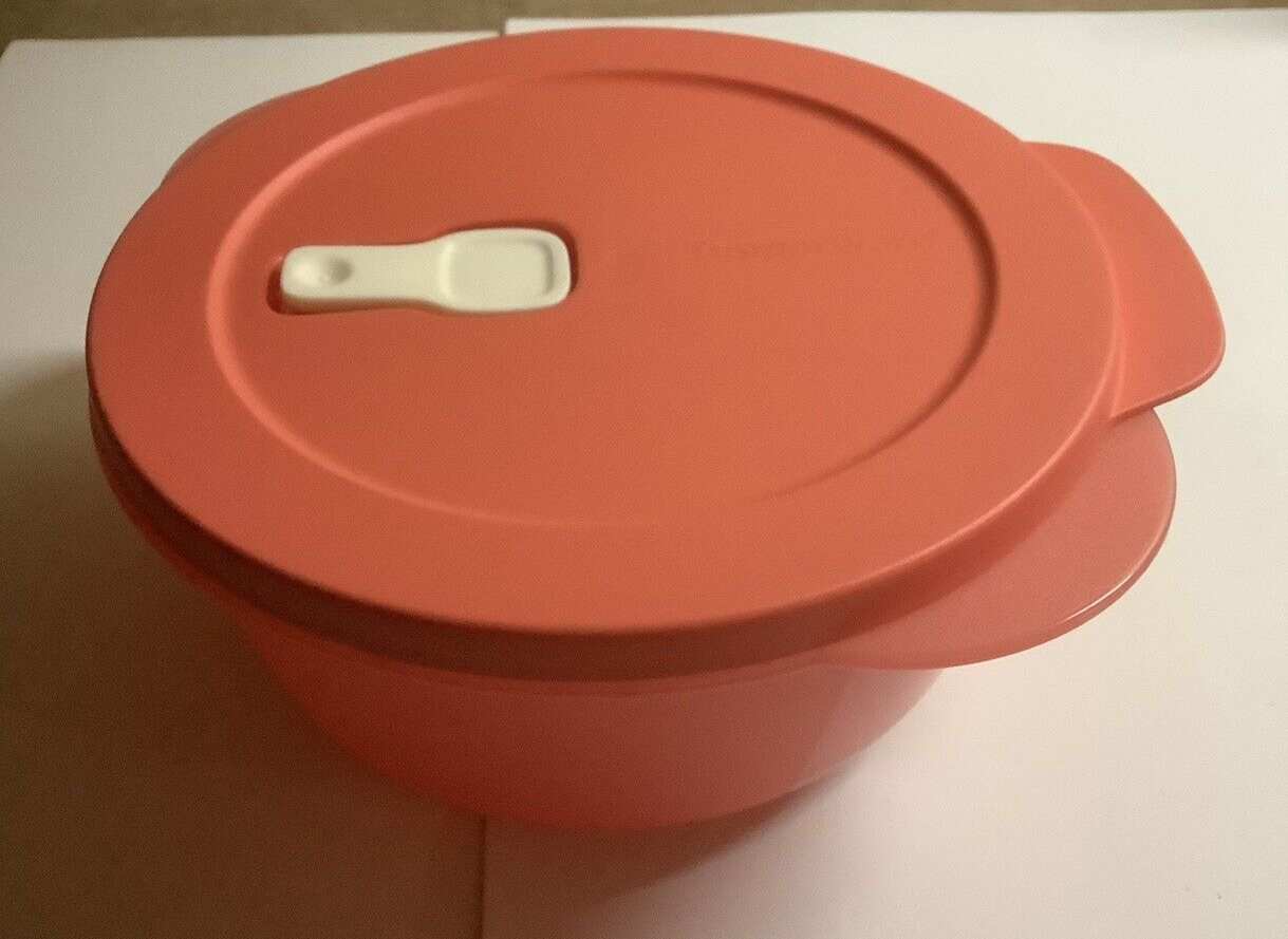 Tupperware CrystalWave 6 1/4 Cup Round Microwave Container Bright Pink ...