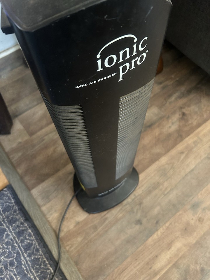 Ionic Pro Compact Ionic Air Purifier (Model CA200) | eBay
