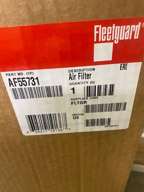 FLEETGUARD AF55731 - Air filter cross reference