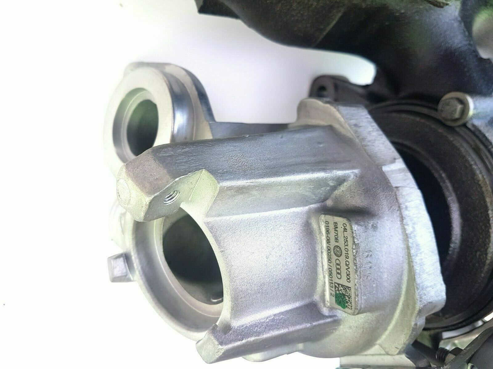 Turbolader 04L253010B 04L253010T 04L253019Q VW Audi Skoda 2.0 TDI 110kw ...