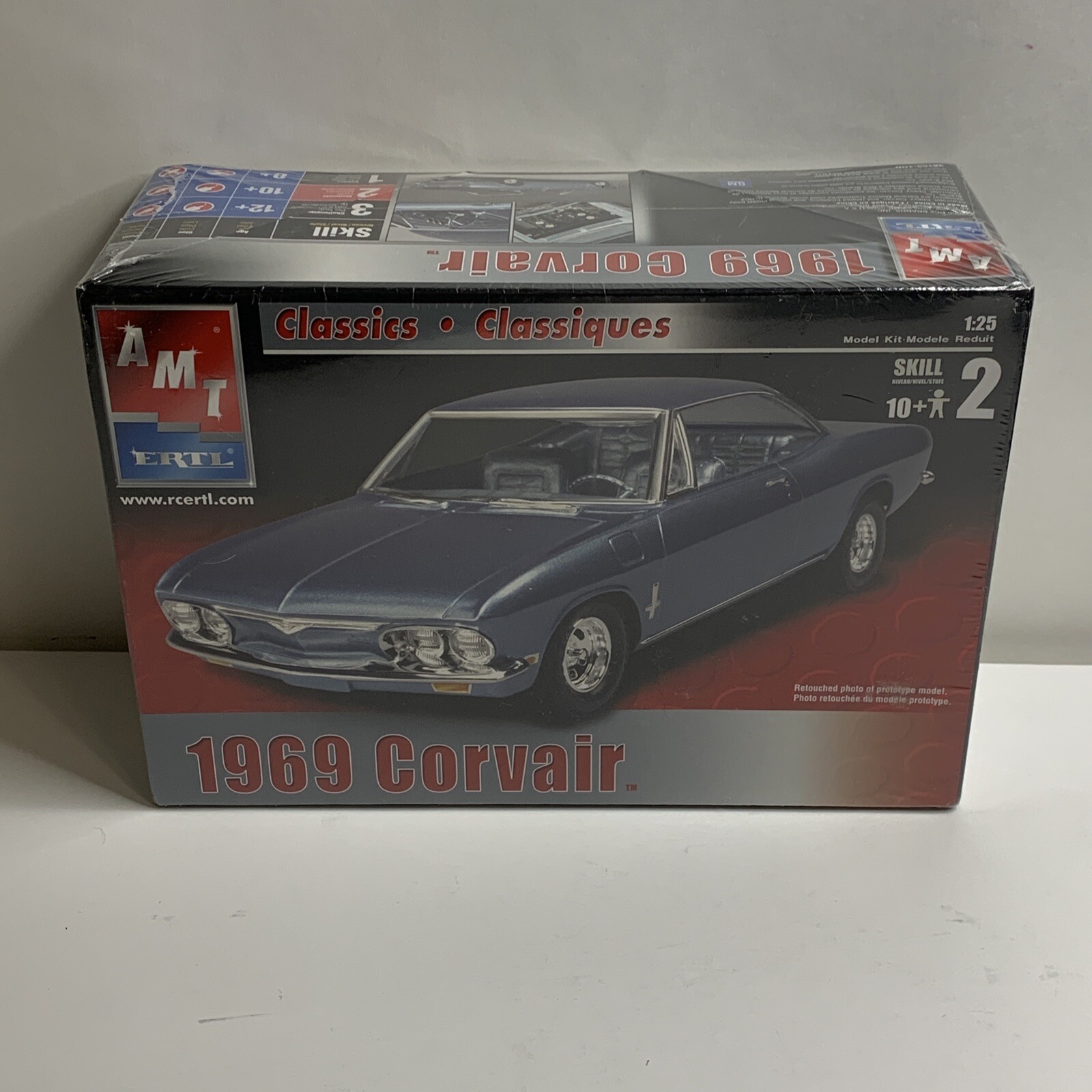 AMT ERTL Chevy Classics 1969 Chevrolet Corvair 1/25 Scale Plastic Model ...