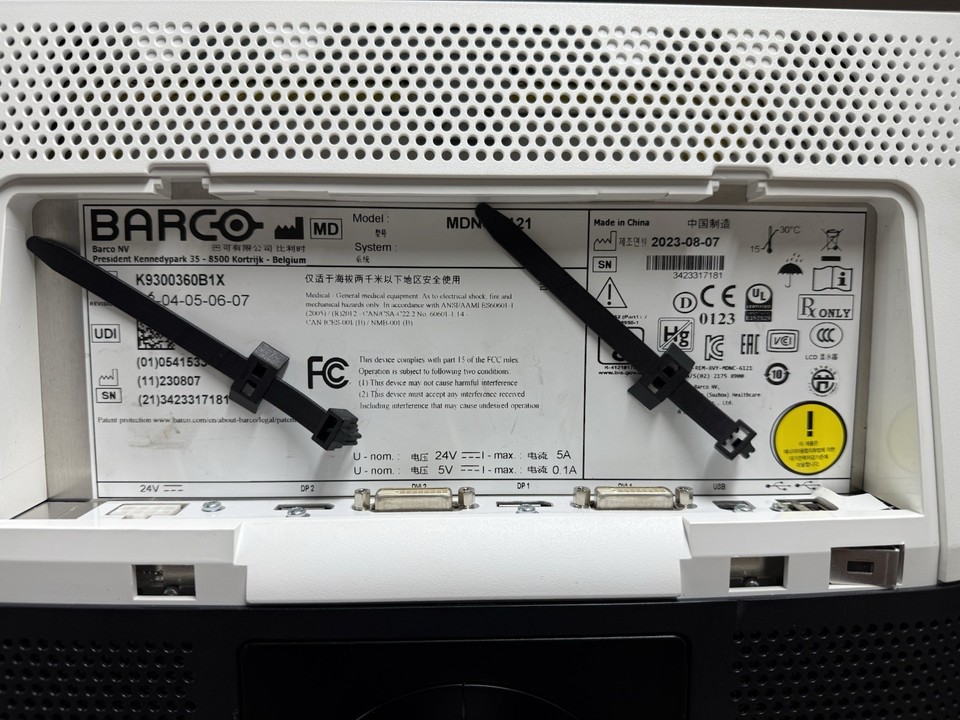 Barco MDNC-6121 Medical Diagnostic Monitors – Pair (2 units ...