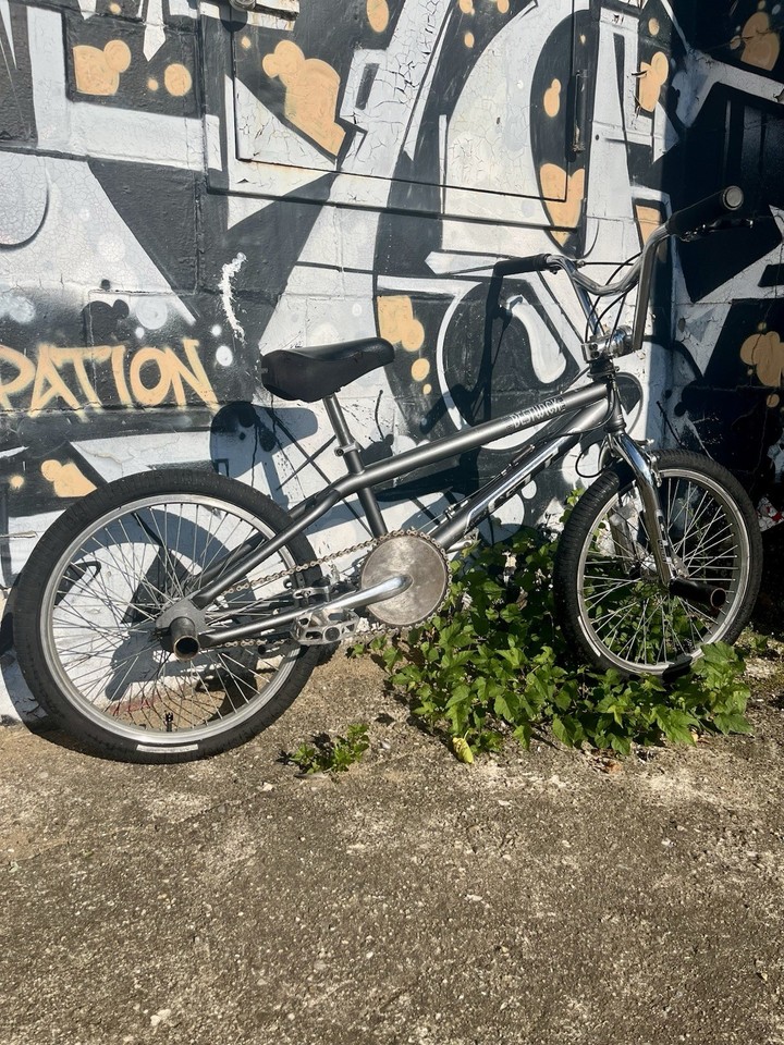 2001 Gt Jamie Bestwick Pro Model 20” BMX Bike: Performer Vertigo Dyno ...