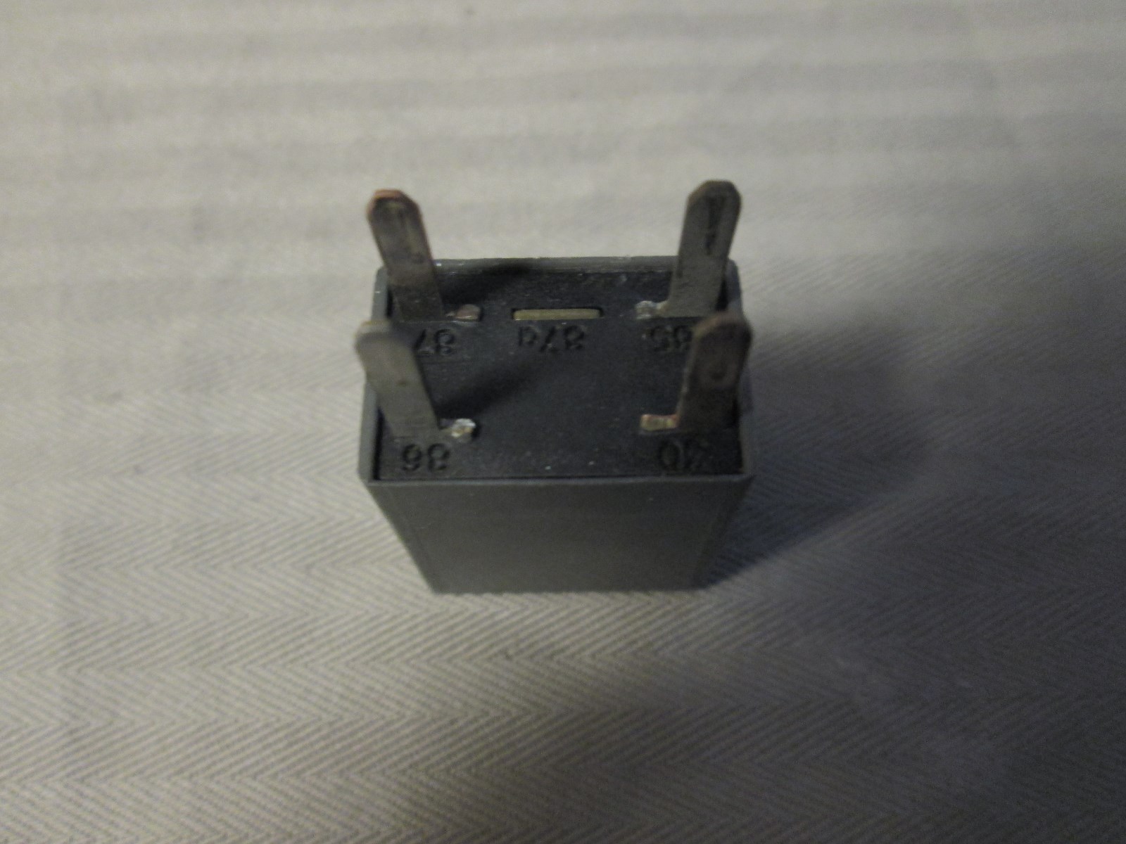 OEM GM Chevy Omron 5510-0329 AC ECM fuel injection 4 pin relay for sale ...