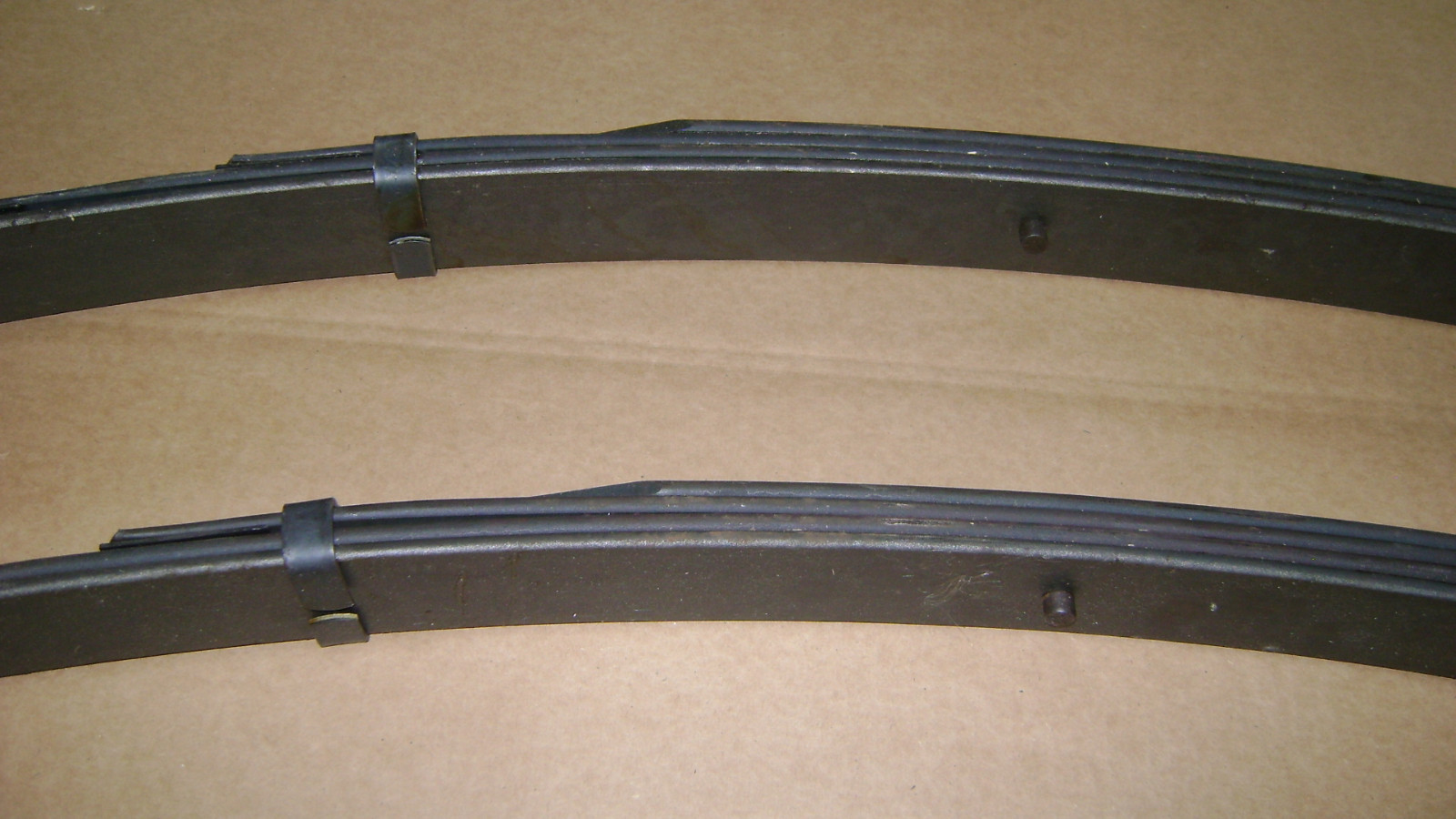 Made in USA Rear Springs Original Type Multileaf 4 leaf multi leaf 69 ...