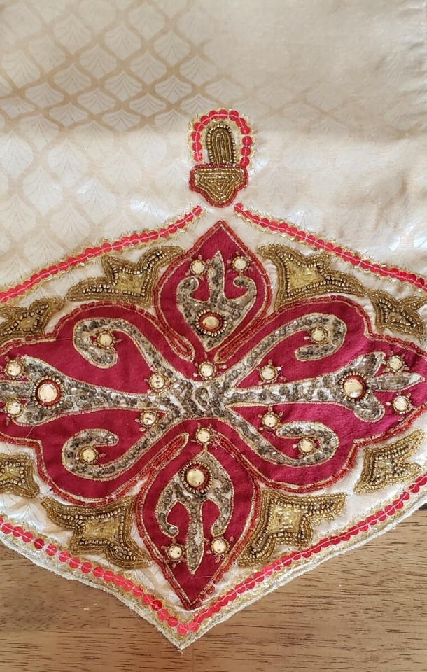 Pier 1 One Imports Ornament Table Runner Sequins Beaded Tapestry | eBay