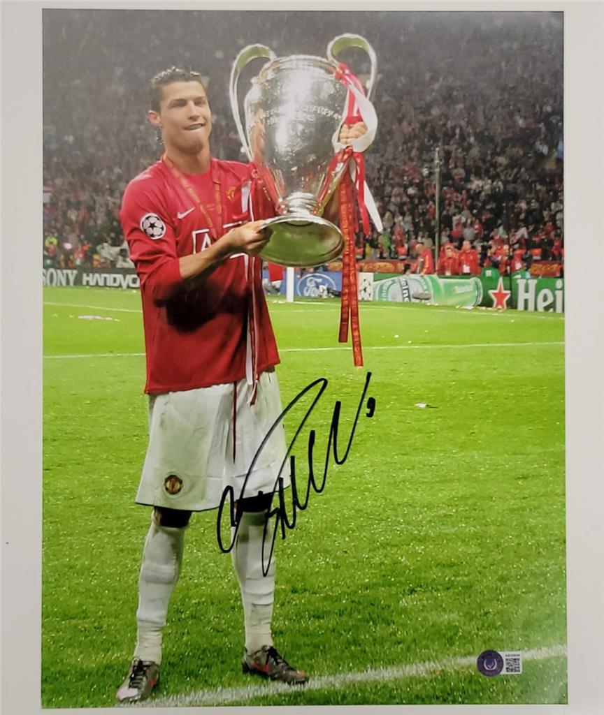 Cristiano Ronaldo Autographed Memorabilia | Signed Photo, Jersey ...