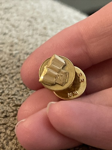 An Open Book Small Gold Tone Lapel Pin (CC) | eBay