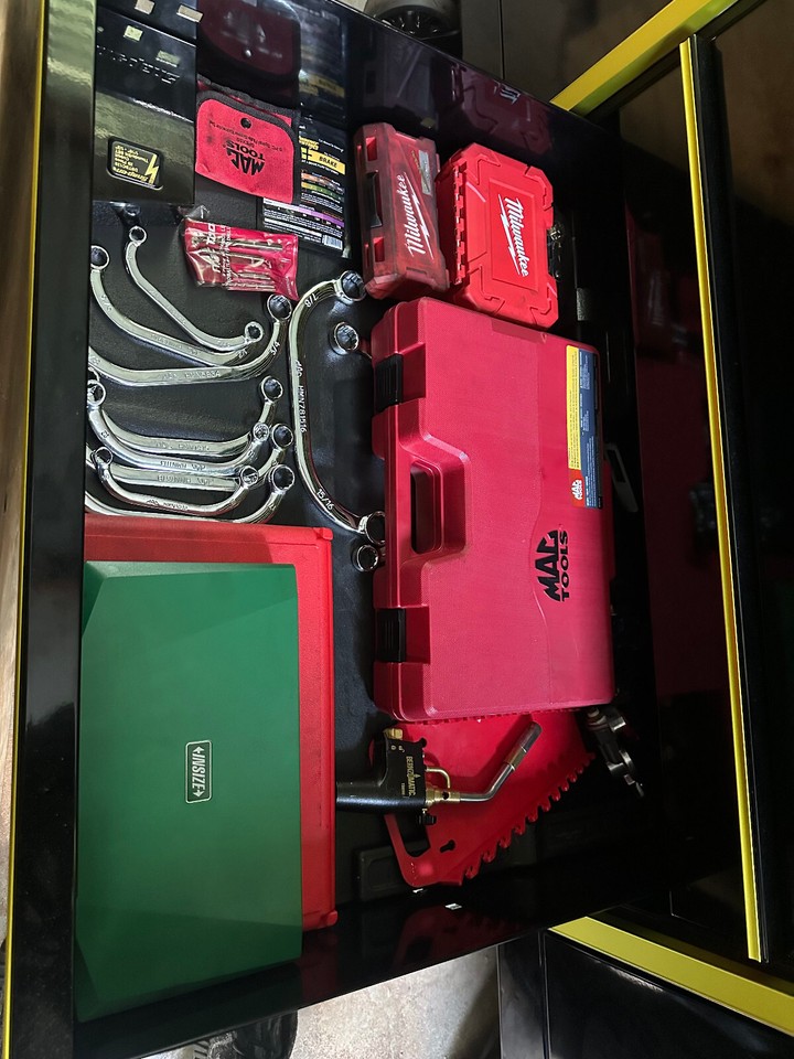 Snap on 72” 14-Drawer Triple Bank with Powertop and LED, Loaded with ...