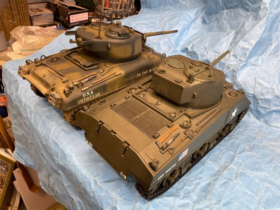 1/18 Scale In The Mood M4A1 Late Sherman Tank | eBay