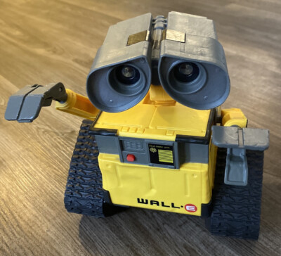 Disney Pixar HELLO WALL-E Remote Control Interactive Lights & Sounds ...