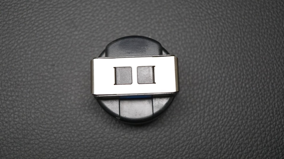 GENUINE MERCEDES BENZ SL R231 RAIN LIGHT SENSOR A2079013700 ...