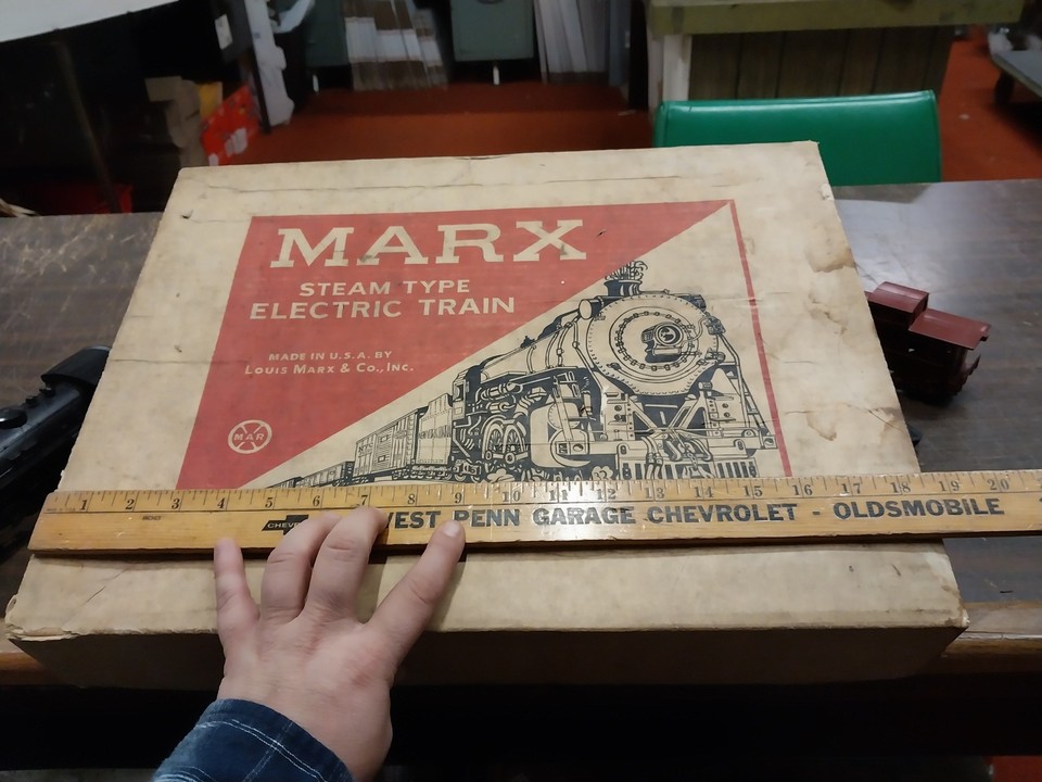 Vintage Marx Steam Type Electric Train 4225 5 Carts 4 Pc Track ...