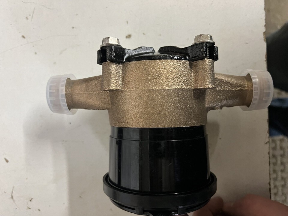 Neptune 5/8x3/4 NEW T-10 Direct Read Cubic Feet Water Meter NSF61 | eBay