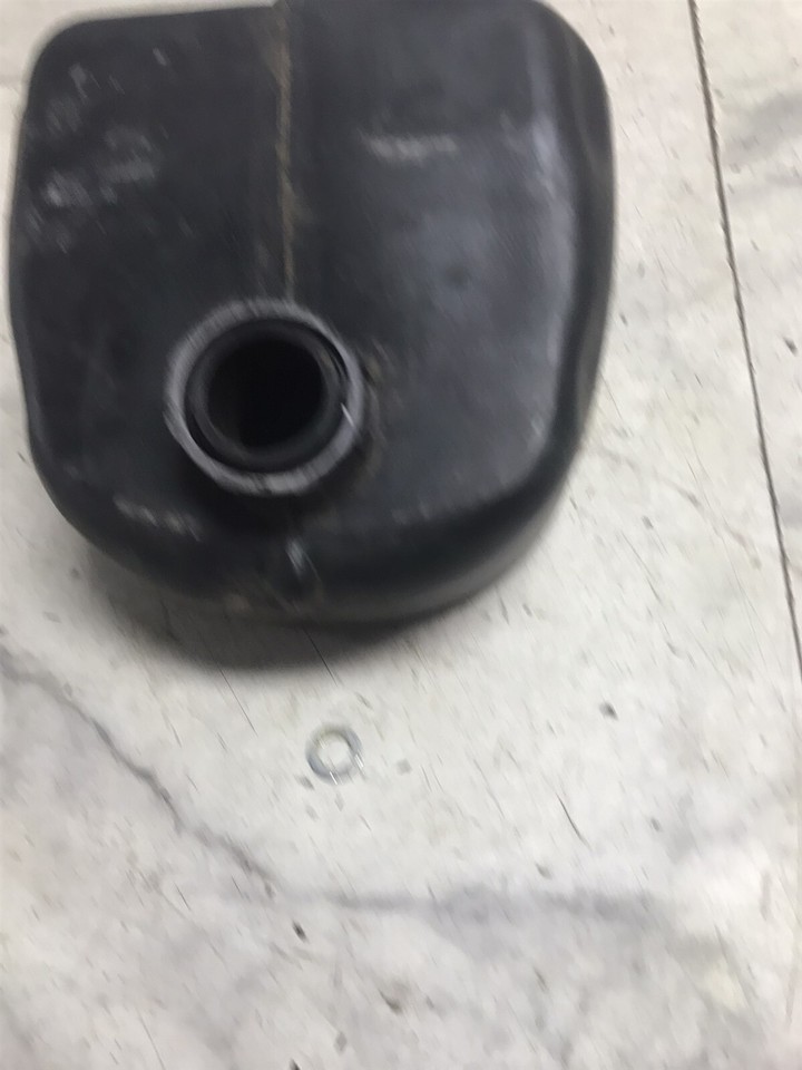 84 Suzuki FA 50 FA50 Shuttle petrol gas fuel tank | eBay