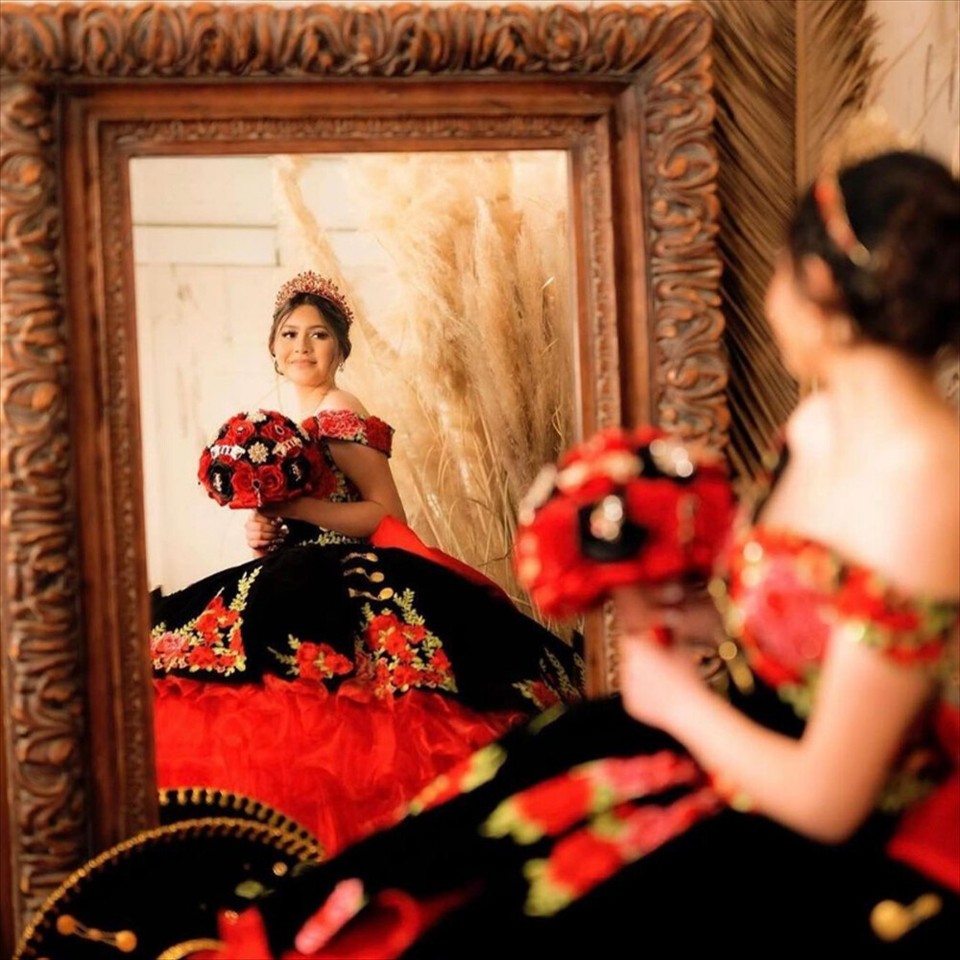 Luxury Red Black Quinceanera Dresses Vintage Tiered Ruffle Mexican Big ...