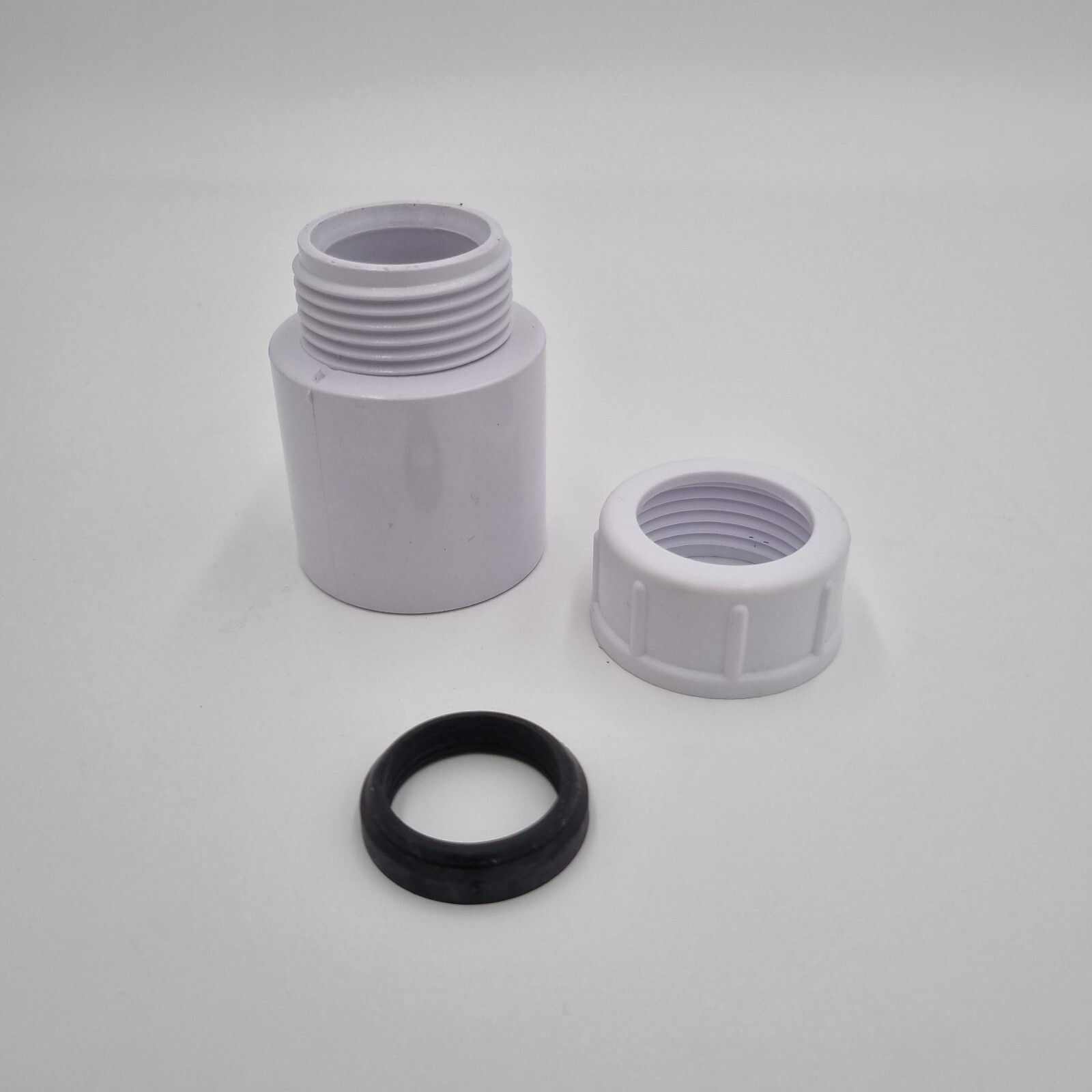 McAlpine R17 Reducer 1.1/2" ABS Plain Tail to BS EN 1329-1:2000 x 19 ...