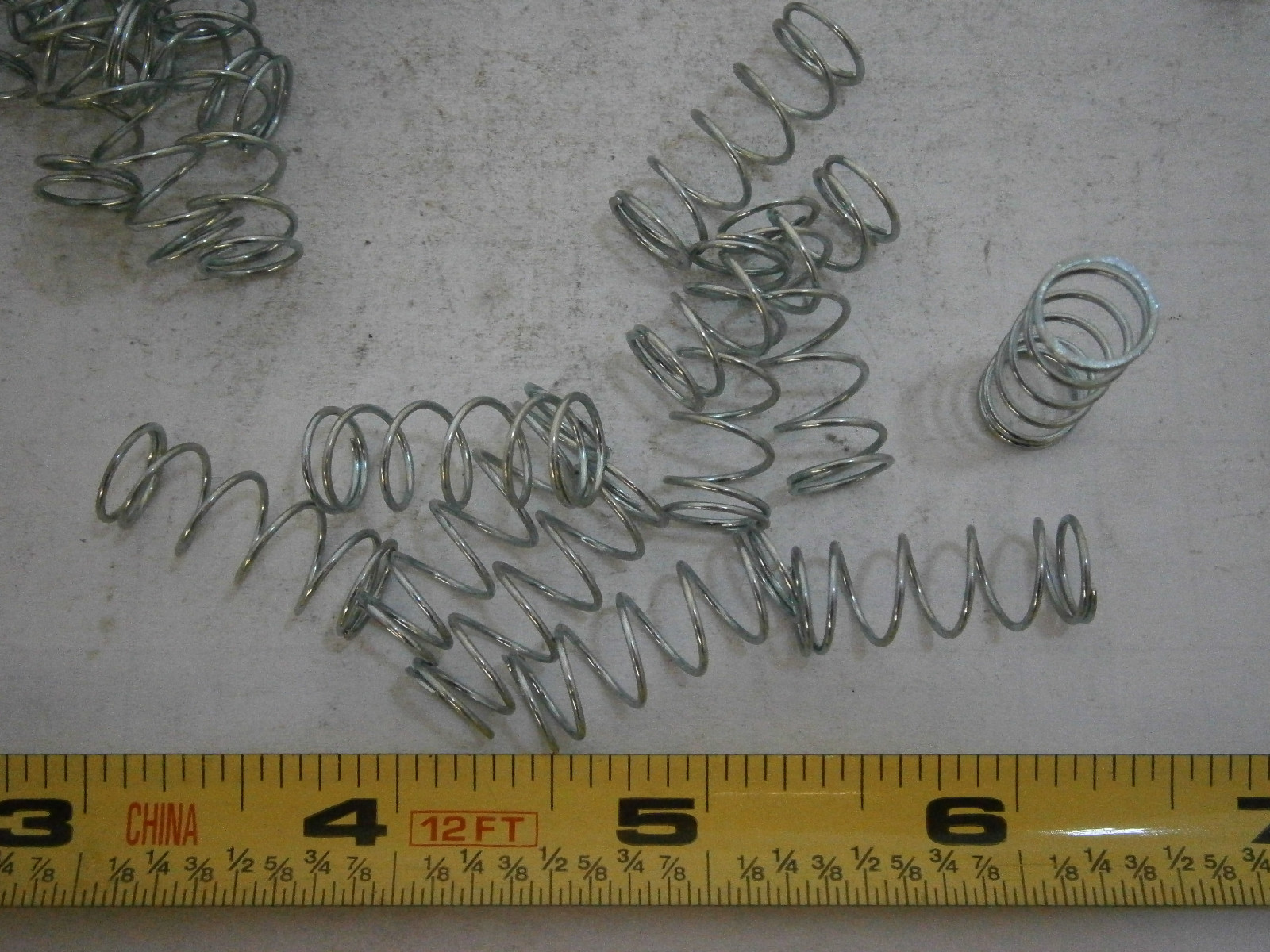 Lee Spring LC 029E 08 M Compression Spring .360" OD .938" Long Lot of 9 ...