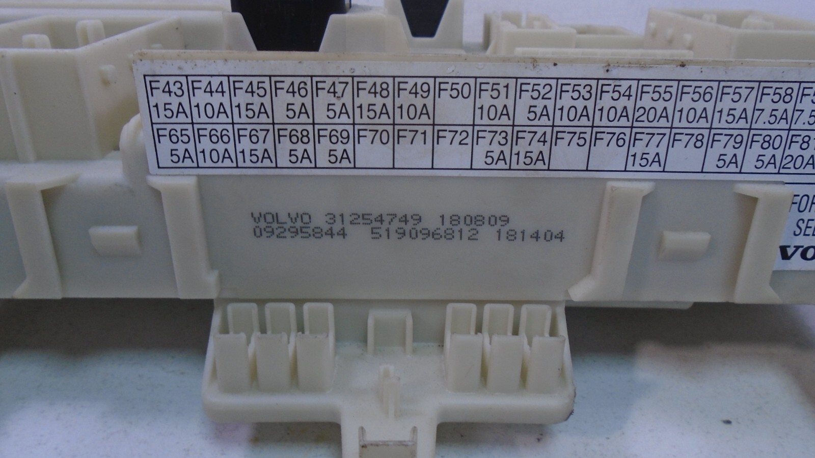 Volvo C30 2010 Diesel Fuse Module 31254749 Lgi14964 for sale online | eBay