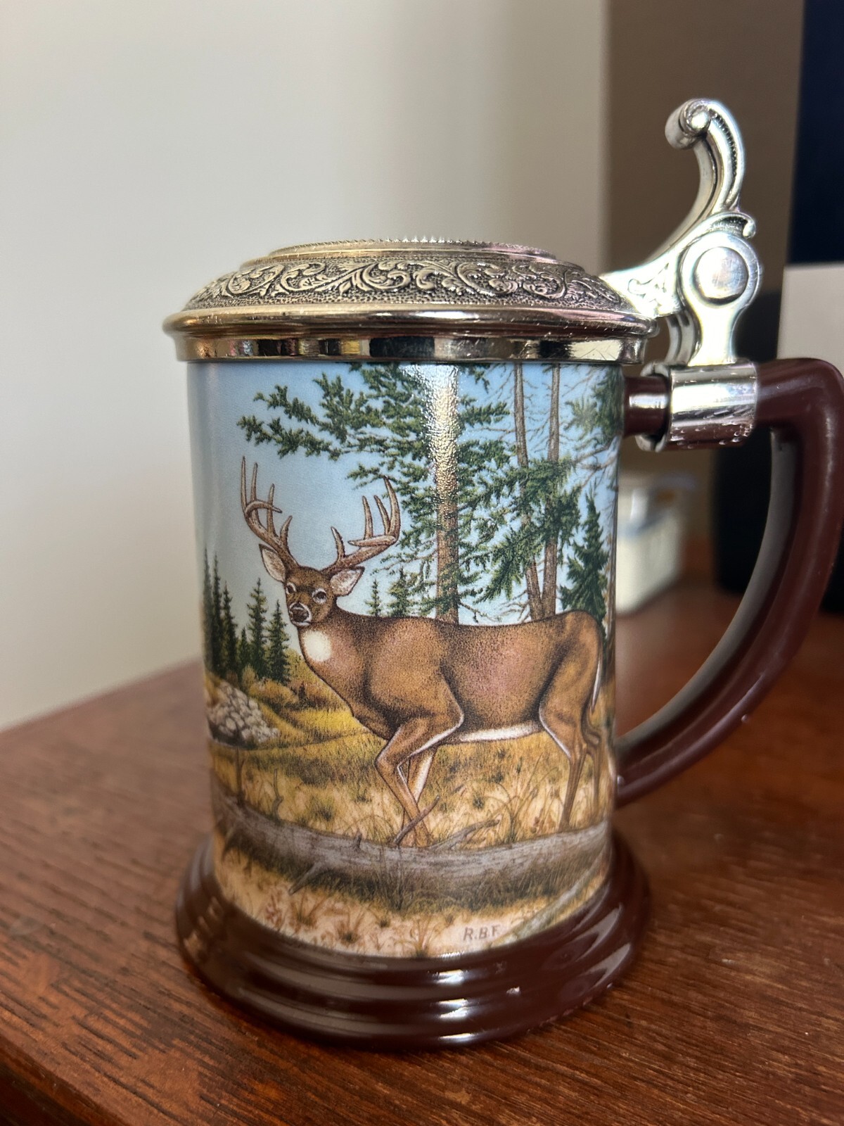 FRANKLIN MINT TANKARD/ STEIN THE OFFICIAL 10-POINT BUCK BY RICK FIELDS ...