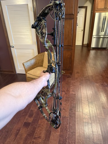 Hoyt RX4 Carbon REDWRX Compound Bow w/ Case + Accessories | eBay