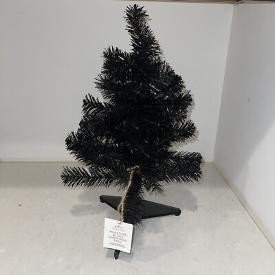 Hallmark Black Christmas Tree & Nightmare Before Christmas Themed Tree ...