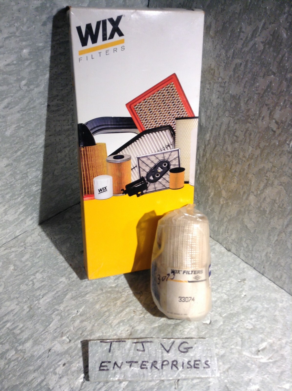 WIX 33073 - Fuel filter cross reference