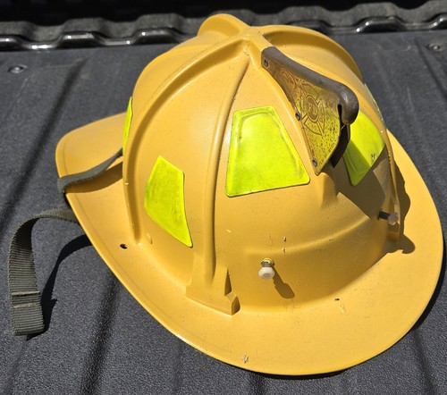 Classic Cairns 880 Fire Helmet | eBay