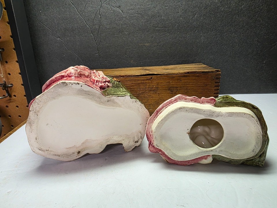 VINTAGE MAJOLICA ART POTTERY MR AND MRS PIG CHARACTER TOBACCO HUMIDOR ...