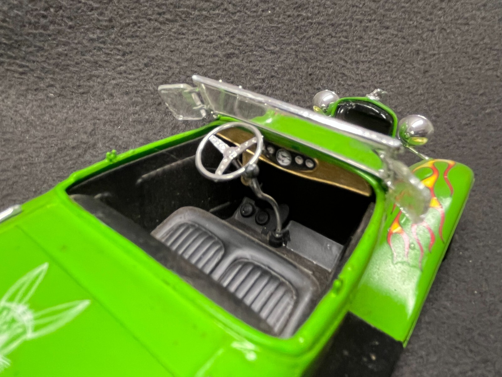 Monogram '32 Ford Roadster Hot Rod Model 1/24 Street Rod Custom Deuce ...