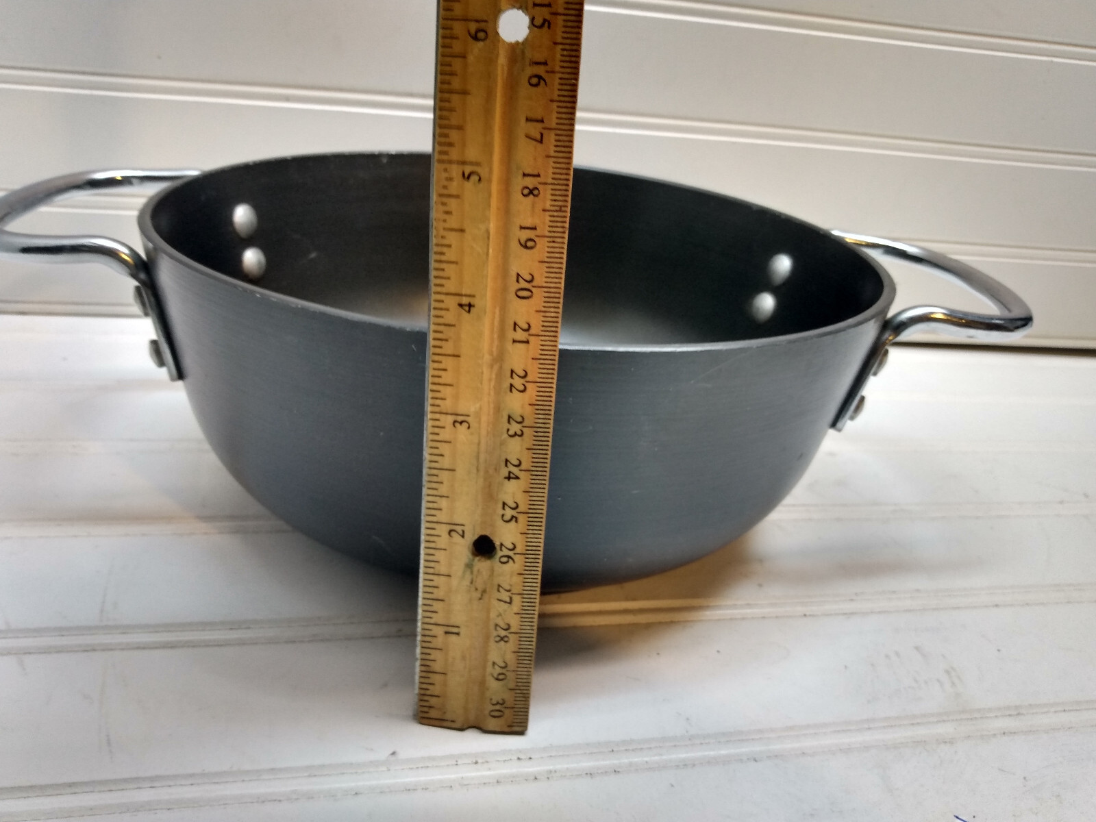 Calphalon Braiser 3Qt Commercial Aluminum Sauce Pot Sauté Fry Pan & Lid ...