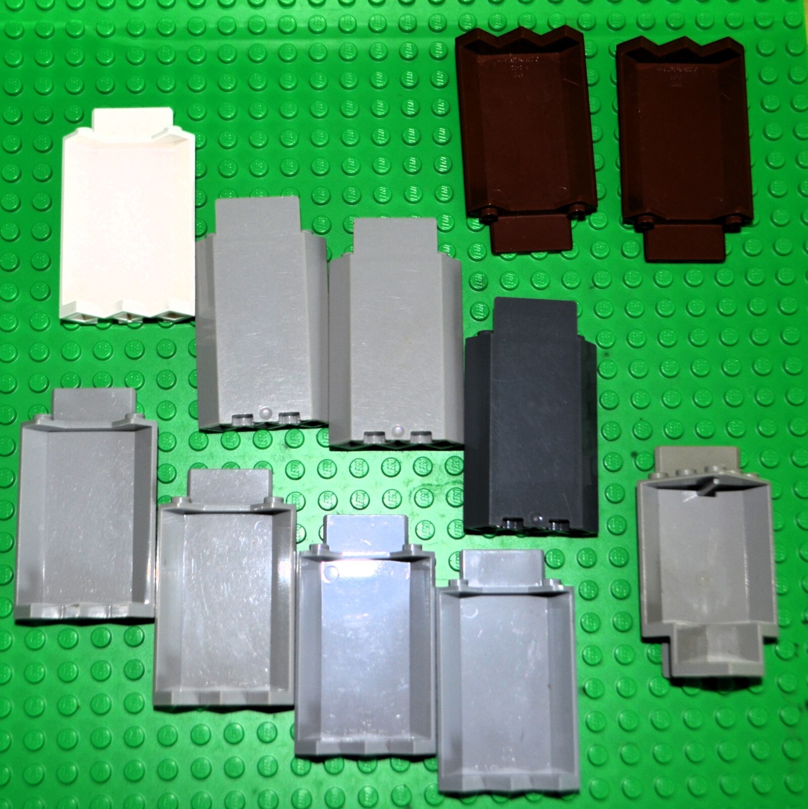 Lego Building Corner Wall Panel Without Bottom Indentations #37421 Lot ...