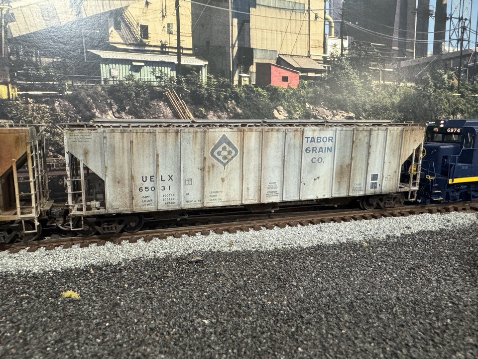 Weathered Scale Trains ExactRail Evolution Evans 4780 Covered Hopper ...