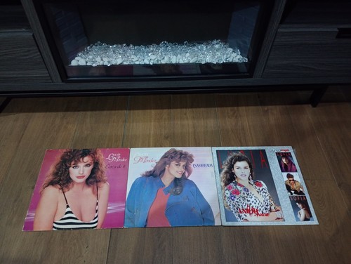 LOT 3 LP'S VINYL LUCIA MENDEZ.- EXCELLENT CONDITION | eBay