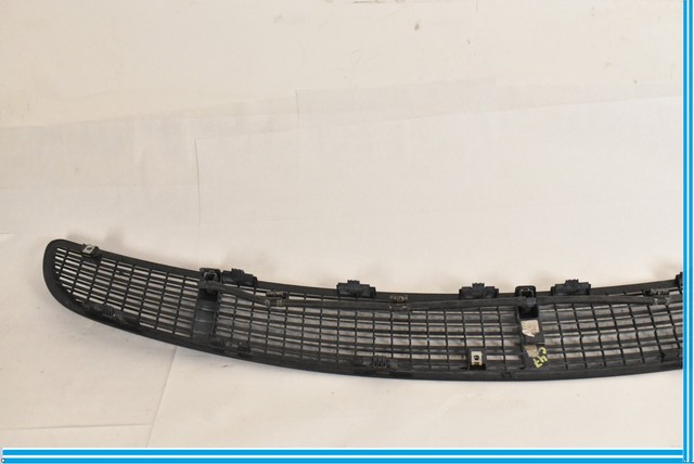 Cover Air Intakes Grille Bonnet Silver Spray Nozzles MERCEDES W251 ...