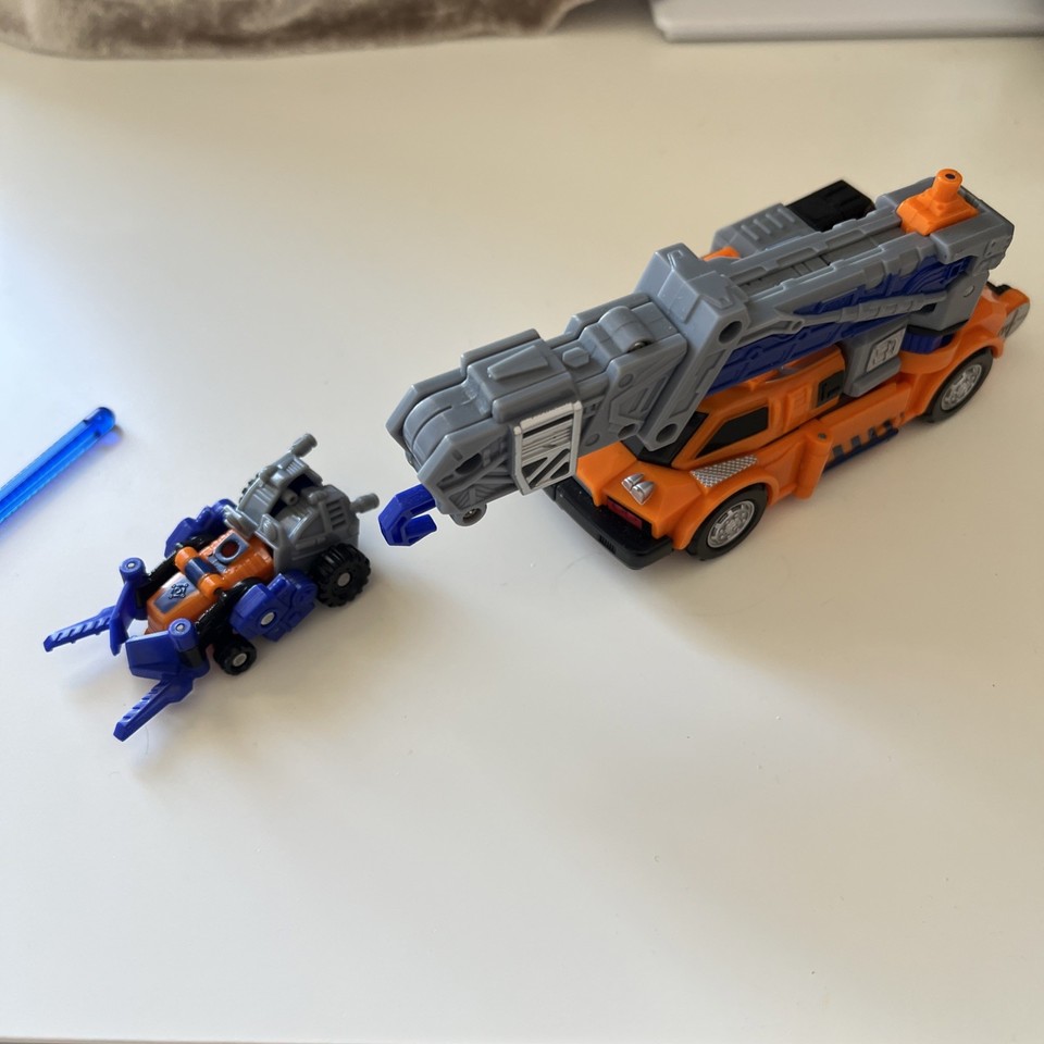 Transformers Armada Smokescreen Hasbro 2002 With Liftor Mini-Con Figure complete | eBay UK