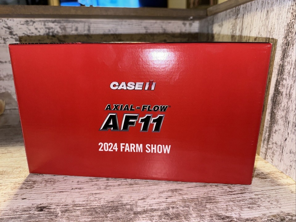 1/64 Scale Case IH AF11 Combine 2024 Farm Show Ertl Track Both Heads ...