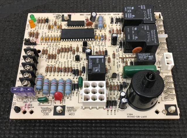 Furnace Control Circuit Board 1097-83-2131a Rheem Rudd for sale online ...