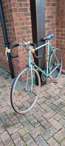 Carlton Criterium Vintage Road Bike 1979. 700c Wheels. 23inch Frame ...