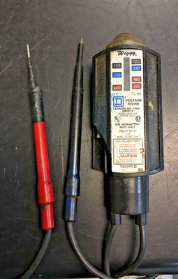 WIGGY Class 5008 Square D, Voltage Tester 193 F, DC Series B, USA ...